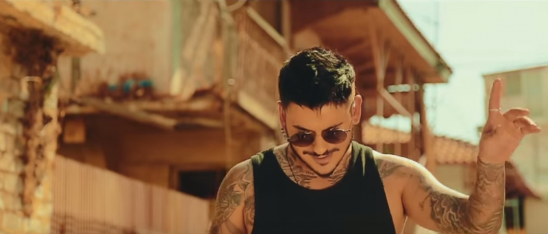 STAN: Το "Δε σου ανήκω" στο Top5 του airplay!